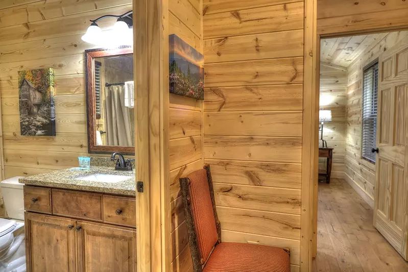 4- Animal House 1 Bedroom Cabin At Parkside Cabin Rentals