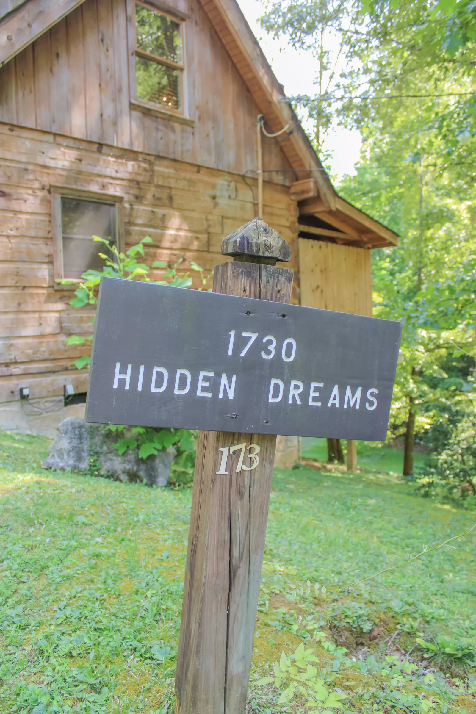 Hidden Dreams 2 Bedroom Cabin At Parkside Cabin Rentals