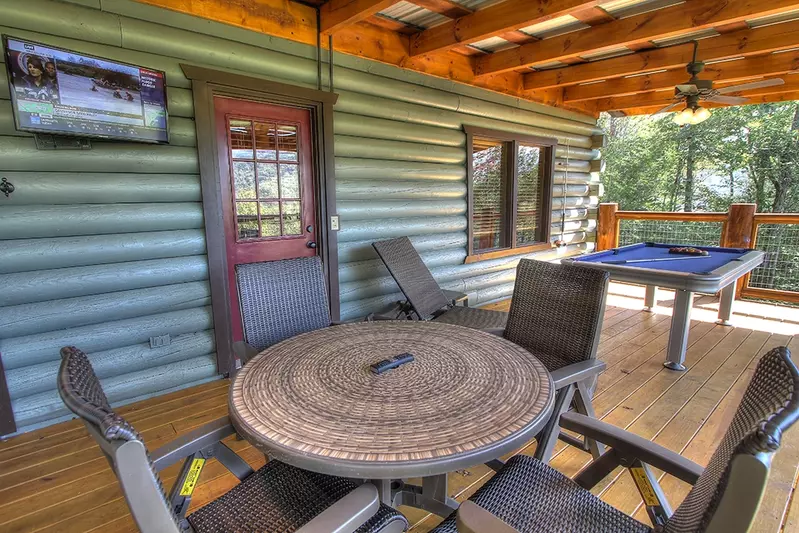 Enchanted View 2 Bedroom Cabin At Parkside Cabin Rentals