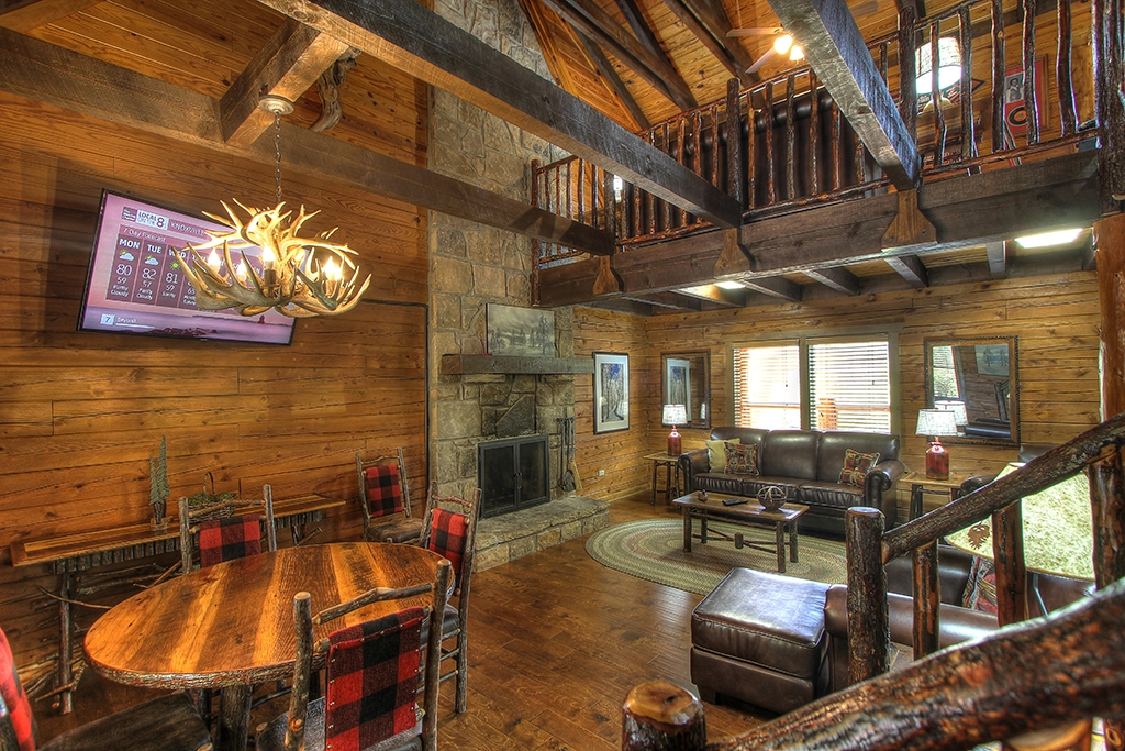 Enchanted View 2 Bedroom Cabin At Parkside Cabin Rentals