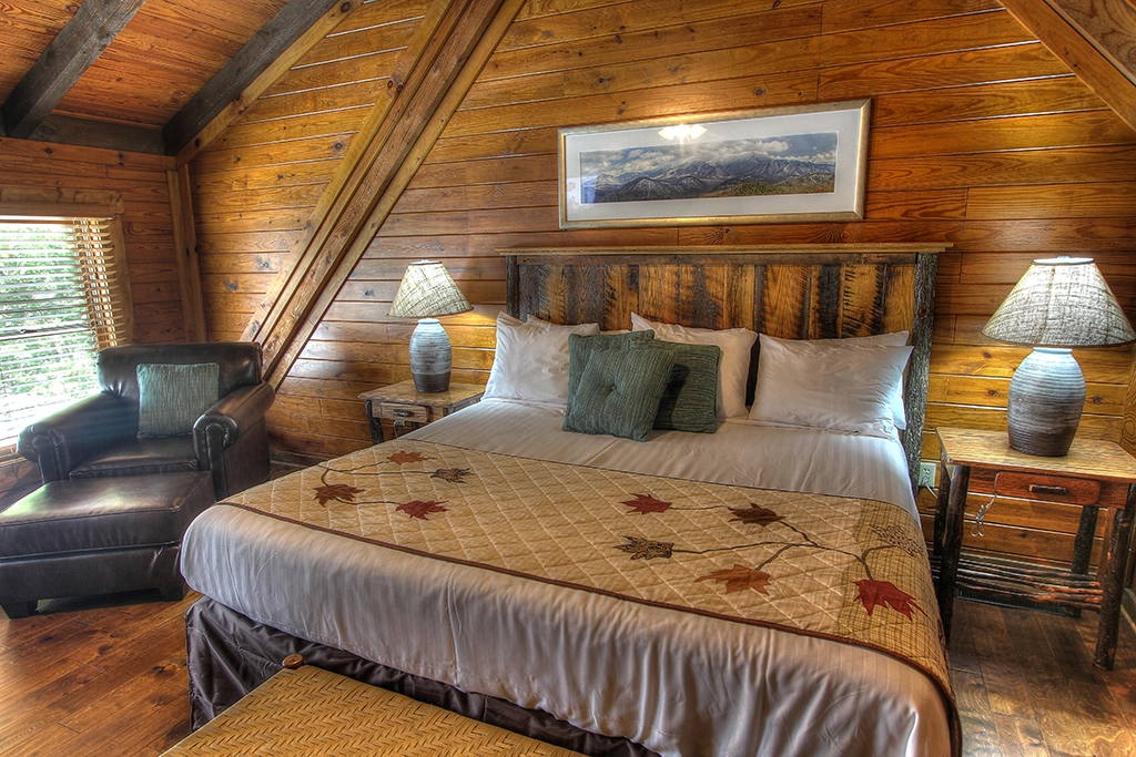 Enchanted View 2 Bedroom Cabin At Parkside Cabin Rentals