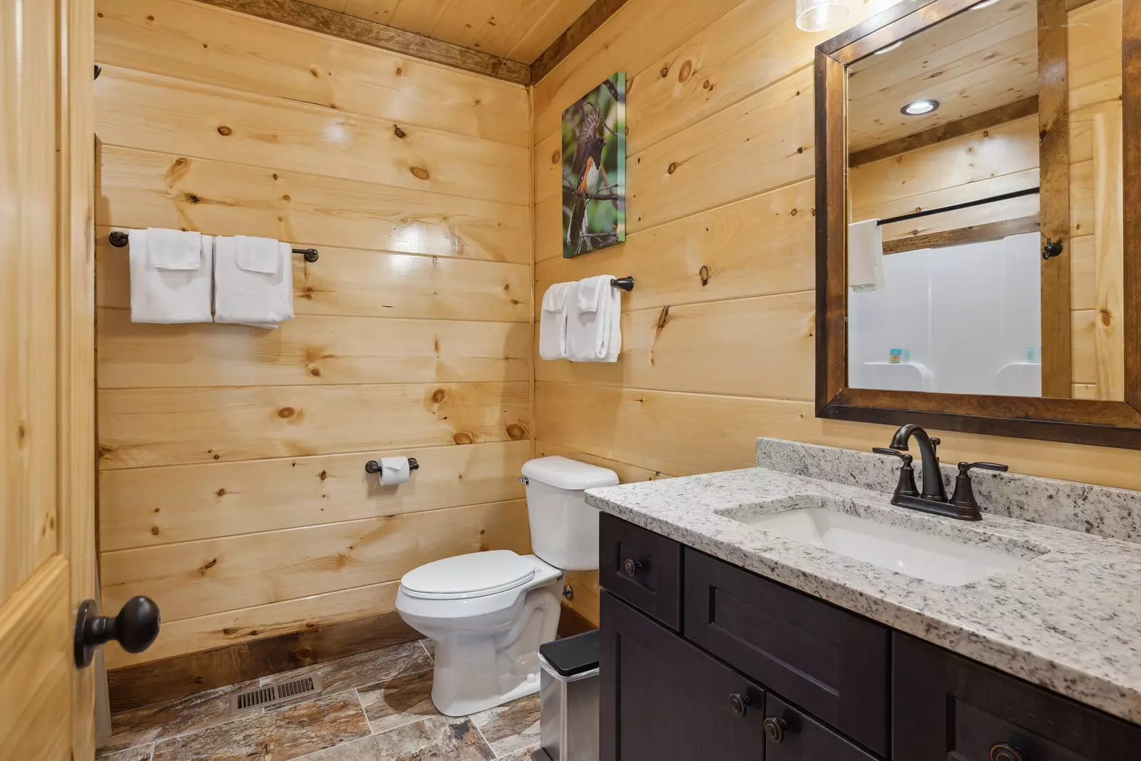 Downtown Chestnut Lodge 4 Bedroom Cabin At Parkside Cabin Rentals