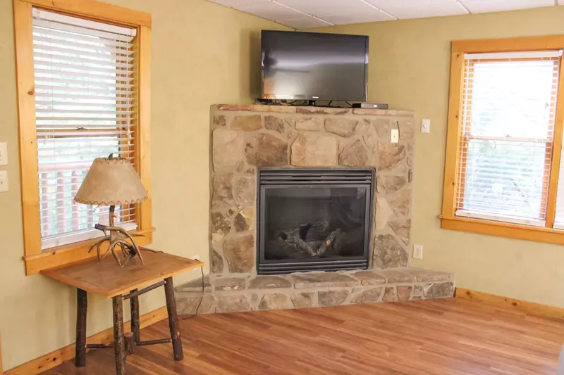 Mtn. Vista 3 Bedroom Cabin At Parkside Cabin Rentals