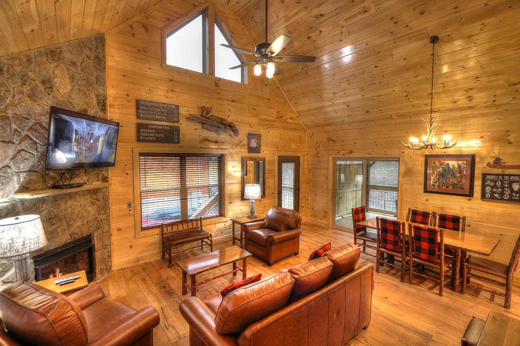 Rocky Creek # 18 2 Bedroom Cabin At Parkside Cabin Rentals