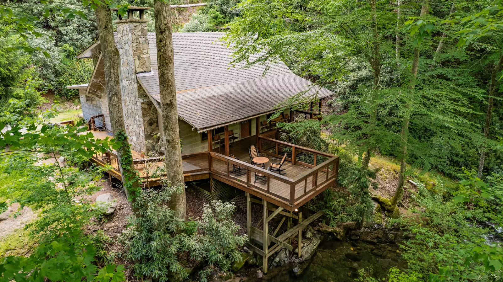 Up The Creek 4 Bedroom Cabin At Parkside Cabin Rentals