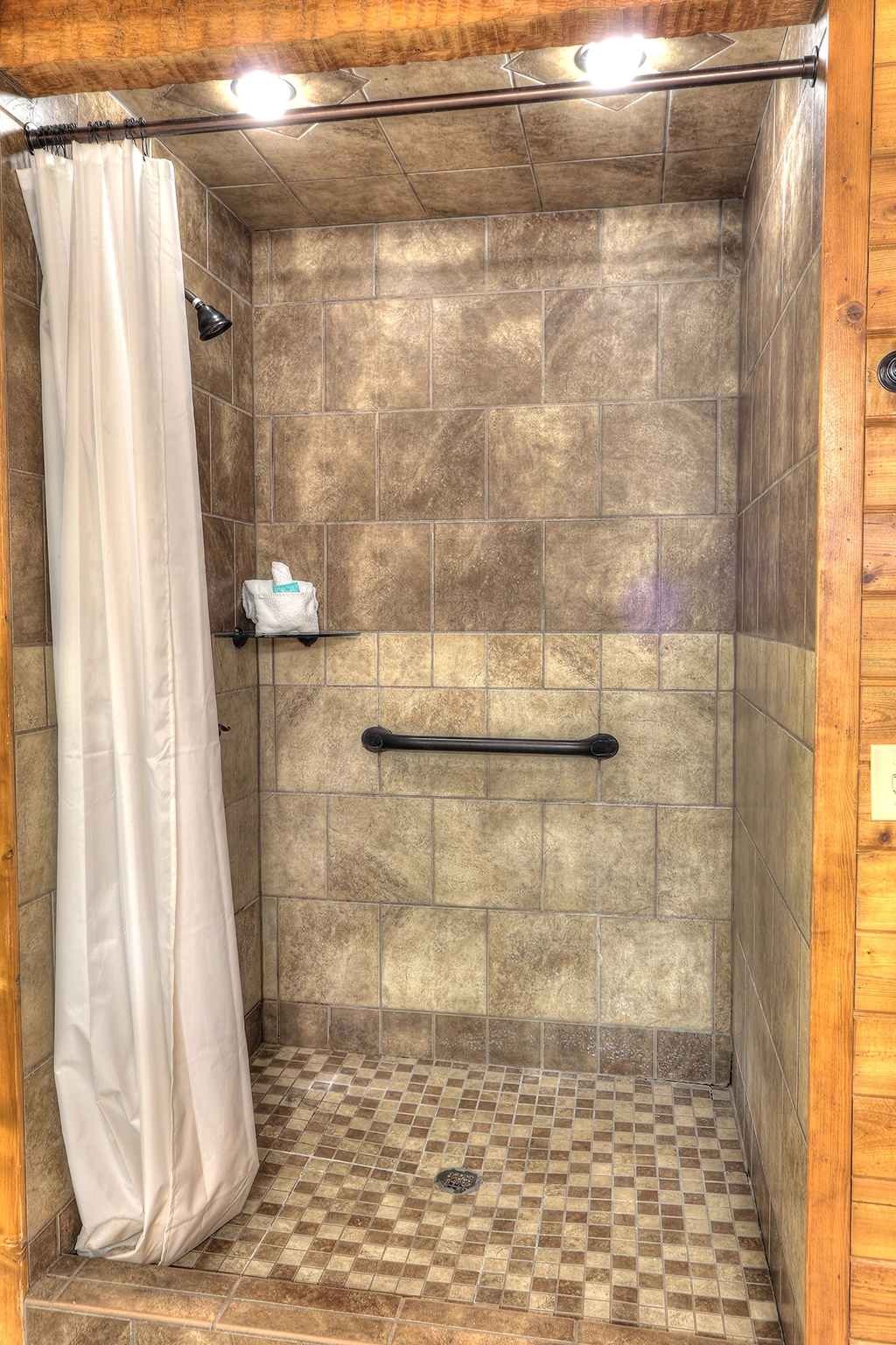 Heavenly View 2 Bedroom Cabin At Parkside Cabin Rentals